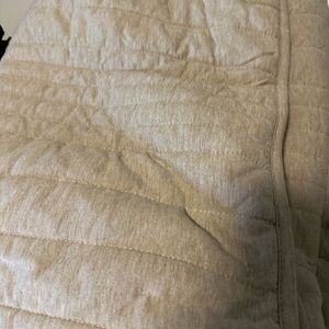 UGG | Bedding | Ugg Crew Twinxl Quilt Set | Poshmark